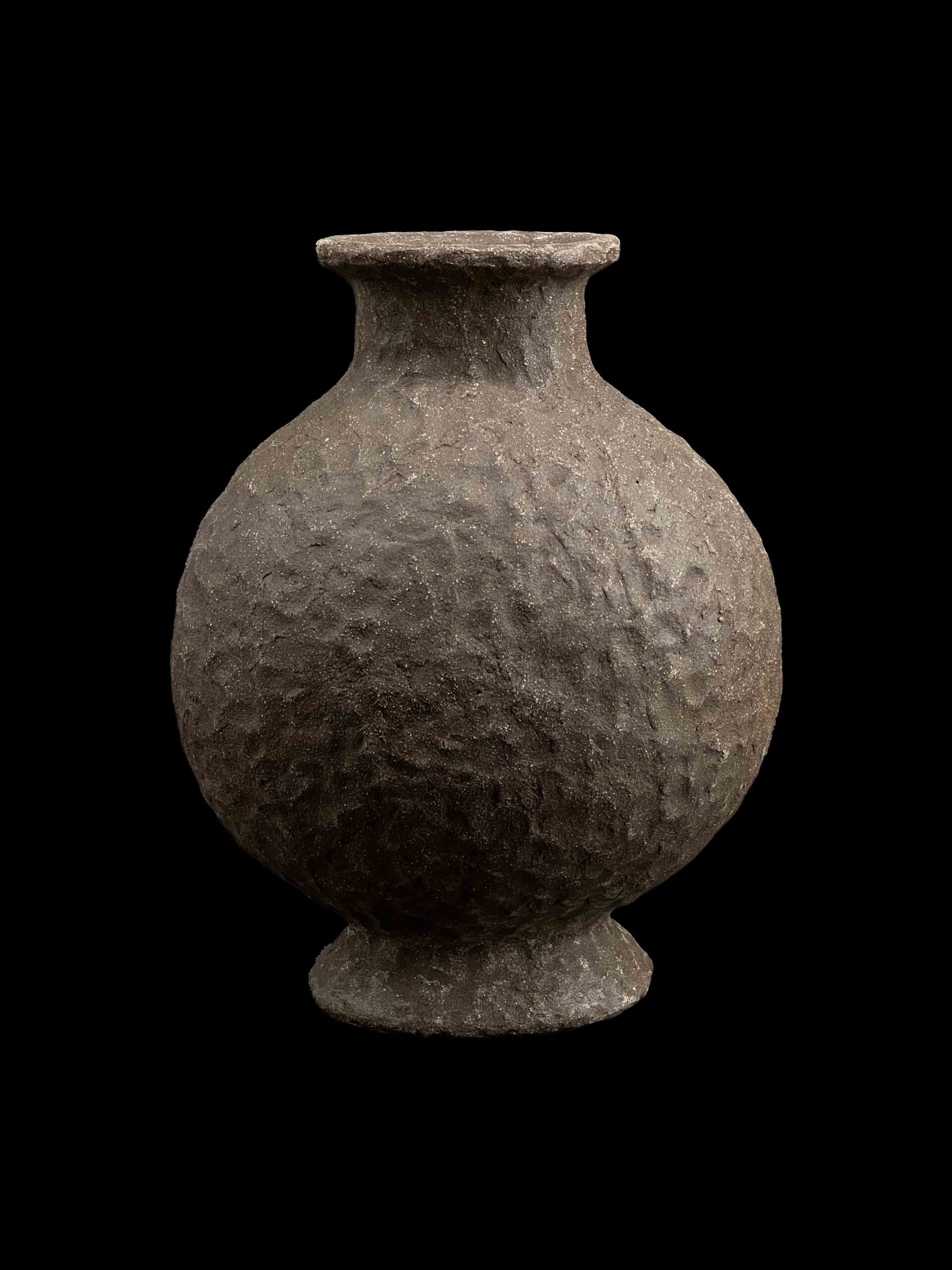 GORN Ceramics - Dark Static Bread Vase 2